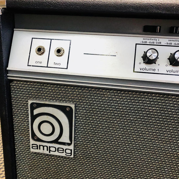 Vintage 1970s Ampeg VT-22 100-Watt 2x12" Guitar Combo Amp Refurbished ...